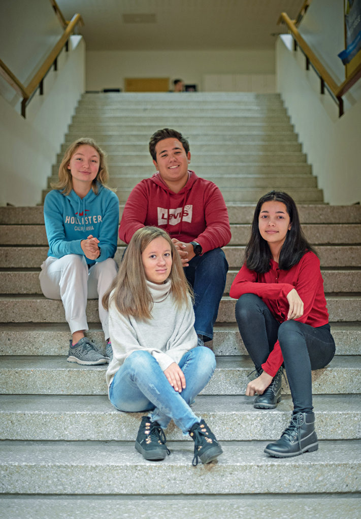 Hem och Skola - I Åbo jobbar psykiatriska sjukskötare i skolorna
